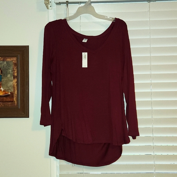 Old Navy | Tops | Nwt Maroon Old Navy Top | Poshmark